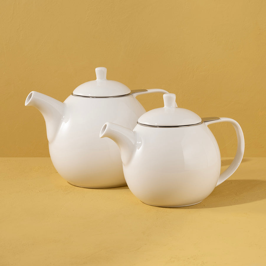 Large Curve White Teapot – Suki Tea